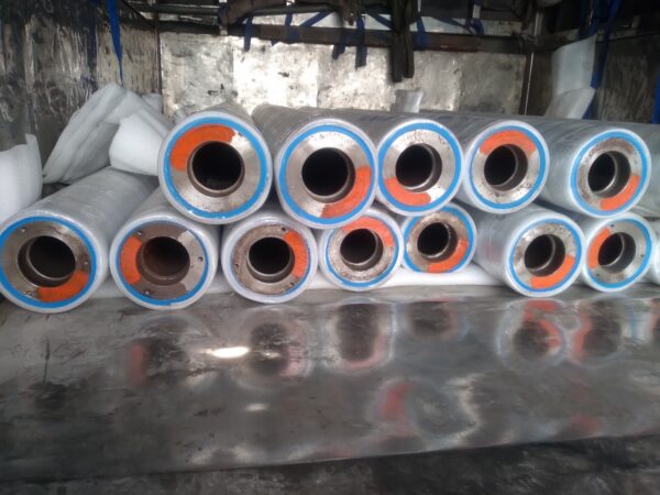 TT008-Trục MC- Nylon 901 尼龍 輪 - Kiến Hiệp Roll